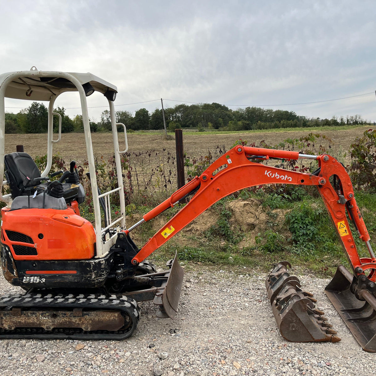 MINI PELLE KUBOTA U15-3 – HYDROMAT