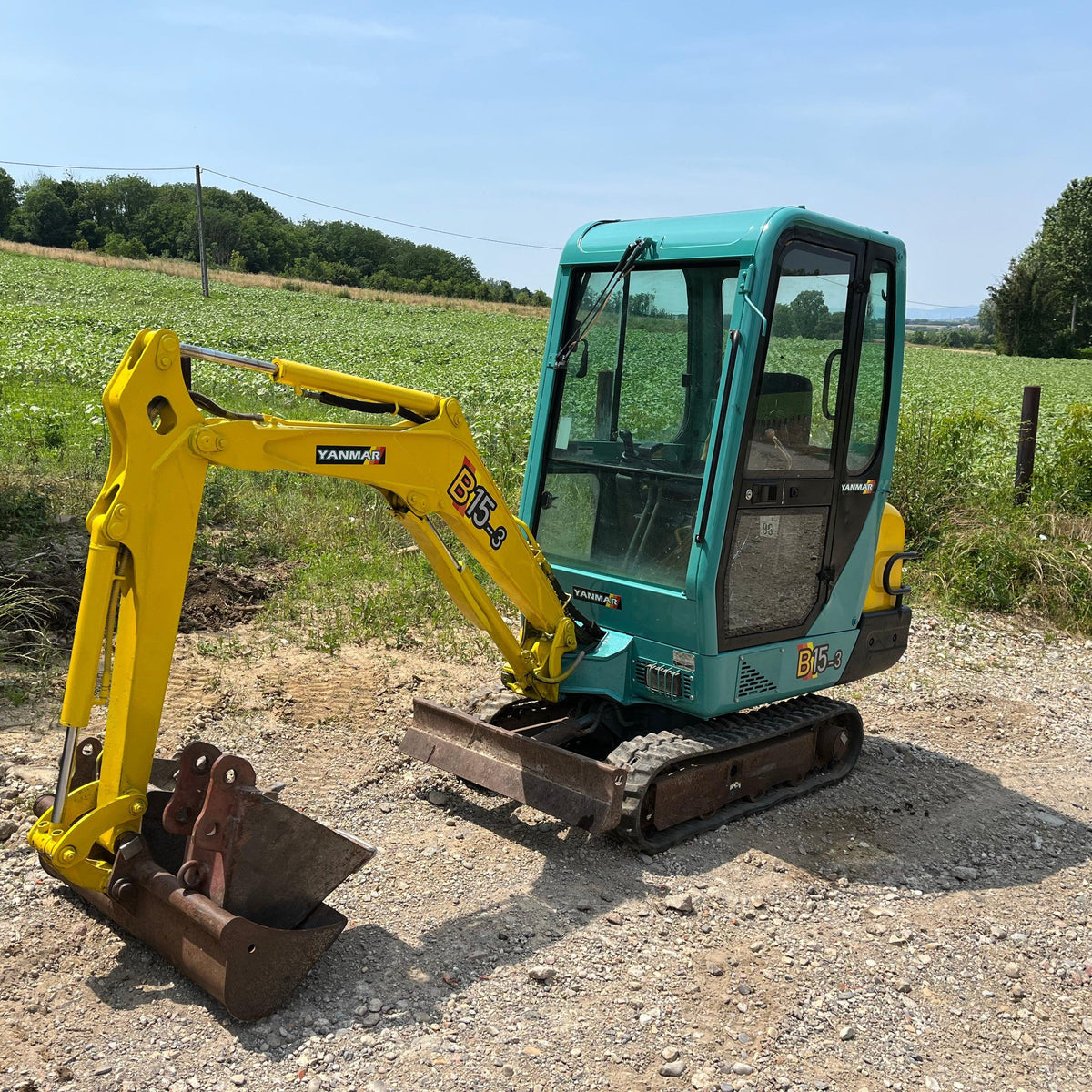 MINI PELLE YANMAR B15-3 – HYDROMAT